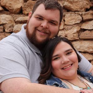 Kaitlyn Proffitt and Aaron Easley's Wedding Registry on Zola