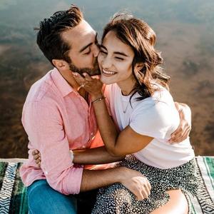 Alex Cavanaugh and Alyssa Rogowski's Wedding Registry on Zola