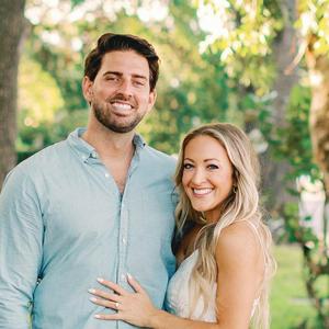 Alex Ferraro and Jeff Berkezchuk's Wedding Registry on Zola