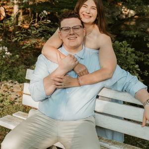 Alexis Kass and Luke Keller's Wedding Registry on Zola