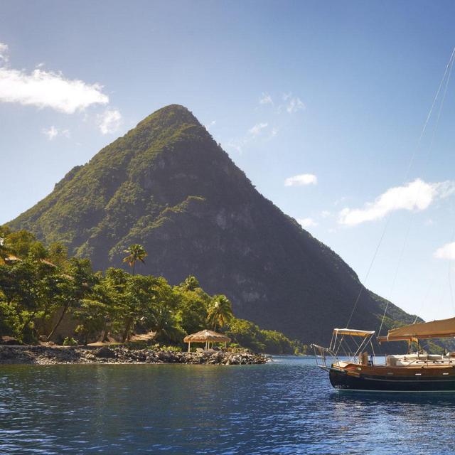 Alison Mileszko and Christian Bellavance's Wedding Registry on Zola