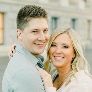 Alyson Storey and Jess Everson's Wedding Registry on Zola