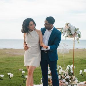 Arielle Burneo and Oswald Ramirez's Wedding Registry on Zola