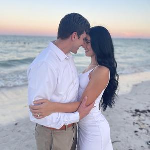 Ashley Innis and Scott McKenzie's Wedding Registry on Zola