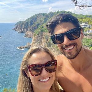 Natasha Bacci and Chris Castro's Wedding Registry on Zola