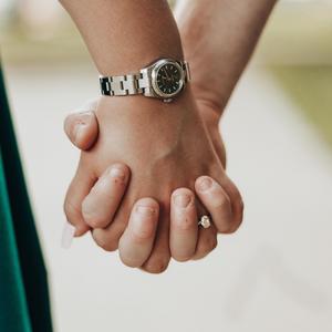 Bailey Lewallen and Cade Isbell's Wedding Registry on Zola