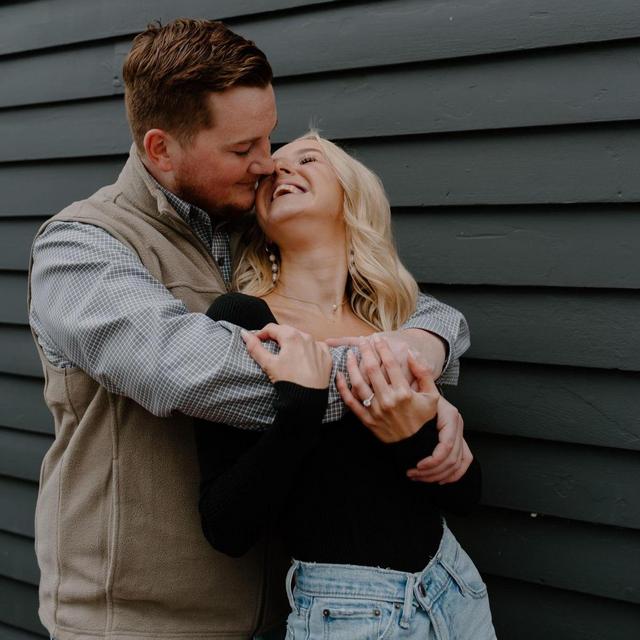 Bailey Carney and Jeremy Collins's Wedding Registry on Zola