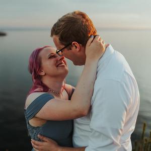 Becky Leslie and Daniel Houtsma's Wedding Registry on Zola