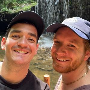 Benjamin Burnett and Dallas Pryor's Wedding Registry on Zola
