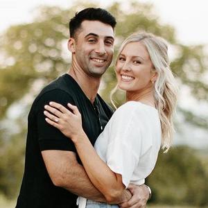 Sara Lindsay and Daniel Beringer's Wedding Registry on Zola