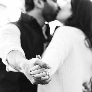 Elizabeth Rizakos and Stavros Rizakos's Wedding Registry on Zola