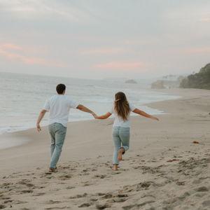 Brooklyne Waddell and Justin Stepanian's Wedding Registry on Zola