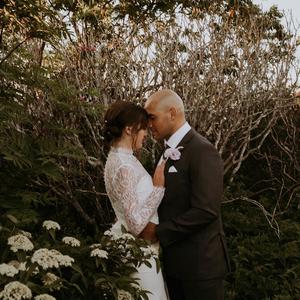 Jennifer Cafarella and Max Belcaro's Wedding Registry on Zola