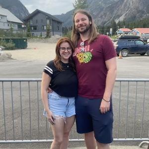 Caroline Herbert and Jim Bryan's Wedding Registry on Zola