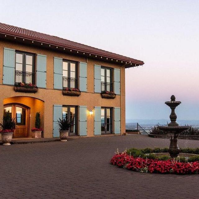 Amy Langenberg and Carter Caldarelli's Wedding Registry on Zola