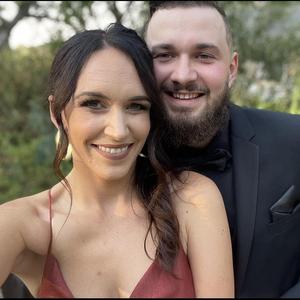 Chelsea Ramsey and Mitchell Majewski's Wedding Registry on Zola