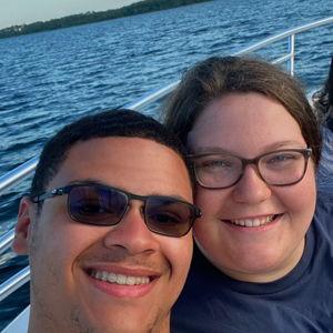 Chelsea Stricklin and Nik Brothers's Wedding Registry on Zola