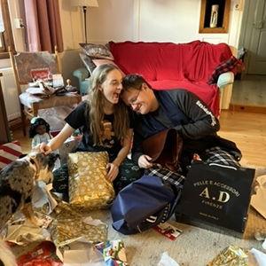 Christian Sutherland and Gabby Hilliard's Wedding Registry on Zola