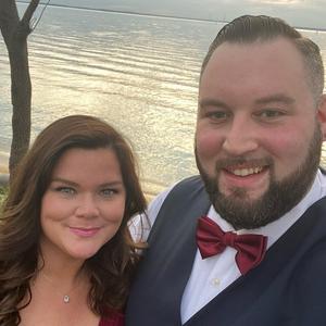 Christina Tulloch and Benjamin Rodgers's Wedding Registry on Zola