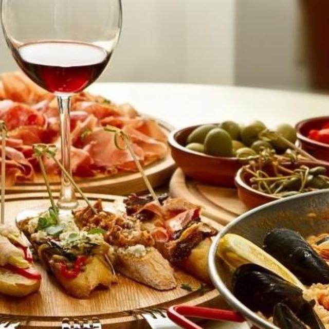 Haley Connell and Cody Carbone's Wedding Registry on Zola