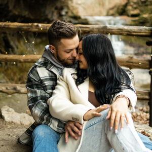 Dakota White and Jake Kearns's Wedding Registry on Zola