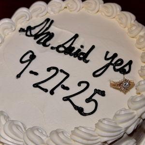 Kayleigh Castillo and Damien Steurer's Wedding Registry on Zola