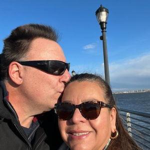 Patty Zelaya Bueno and Dan Moffa Dupuis's Wedding Registry on Zola