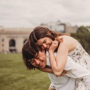 Daniel Croxton and Caroline Leeper's Wedding Registry on Zola