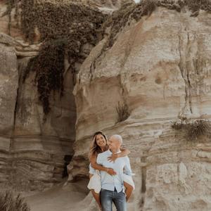 Emily Camila Ventura Godinez and Dave Latshaw's Wedding Registry on Zola