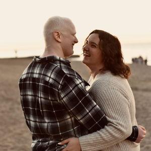 Sydney Davis and Thomas Foos's Wedding Registry on Zola