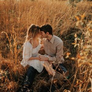 Felicity Long and Derek Dailey's Wedding Registry on Zola