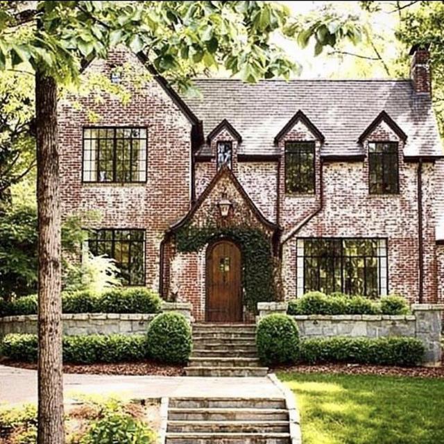 Julia Papastavridis and Derek Vanderwarker's Wedding Registry on Zola