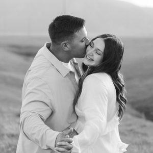 Helena Champion and Deven Monahan's Wedding Registry on Zola