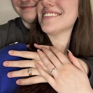 Emma Dewhirst and Jonathan Murdock's Wedding Registry on Zola