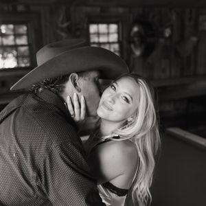Taylor Downing and Jesse Vliet's Wedding Registry on Zola