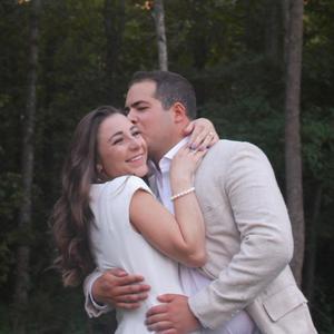 Emily DuPont and William Buckman's Wedding Registry on Zola