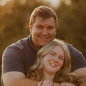 Julieanna Scott and Ethan Rettew's Wedding Registry on Zola