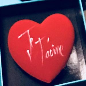 Eugene Lumpkin and Kaupo Paltseri's Wedding Registry on Zola