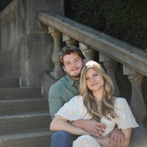 Joshua Findley and Janey Vandegrift's Wedding Registry on Zola