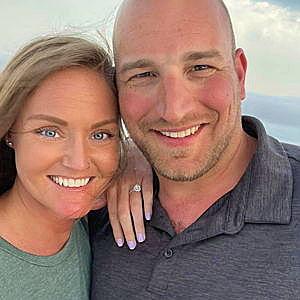 Aaron Stengel and Jessica Fox's Wedding Registry on Zola