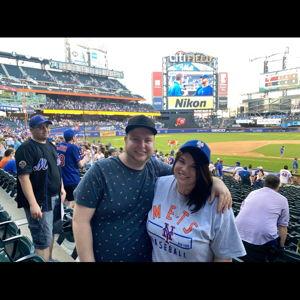 Sam Tiernan and Frank Hinks's Wedding Registry on Zola