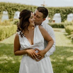 Gabriel Andrei Simion and Mara Elizabeth Pfeil's Wedding Registry on Zola