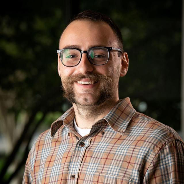 Gates Yager and Brian Burkitt's Wedding Registry on Zola