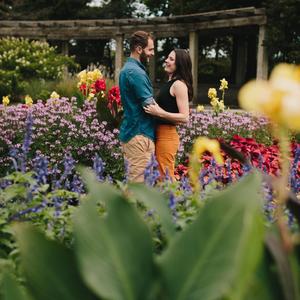 Gillian Dryjanski and Emanuel Spooner's Wedding Registry on Zola