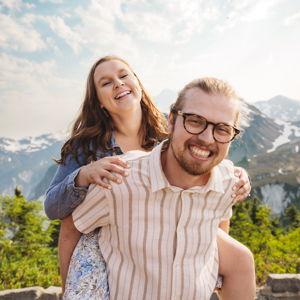 Gracie Rauen and Aaron Danko's Wedding Registry on Zola