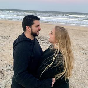 Jen Wilburn and Guy Weinberg's Wedding Registry on Zola