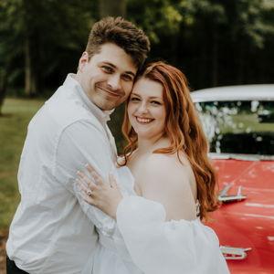 Hailey DeWolf and Brandon Karkiewicz's Wedding Registry on Zola