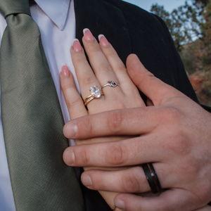 Hanah Mortenson and Nicholas Mortenson's Wedding Registry on Zola