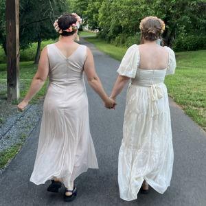Laurel Brubaker and Laura Haney's Wedding Registry on Zola