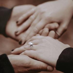 Hannah Hanscom and Geoffrey Mercier's Wedding Registry on Zola